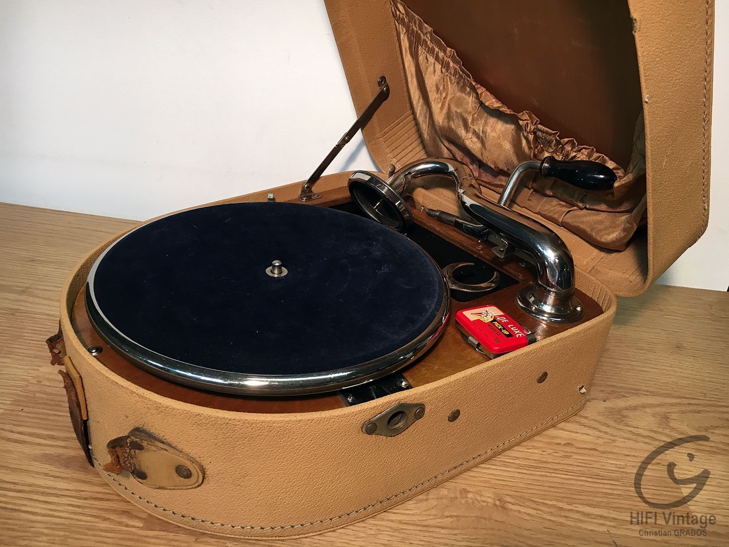 TELEFUNKEN LIDO
