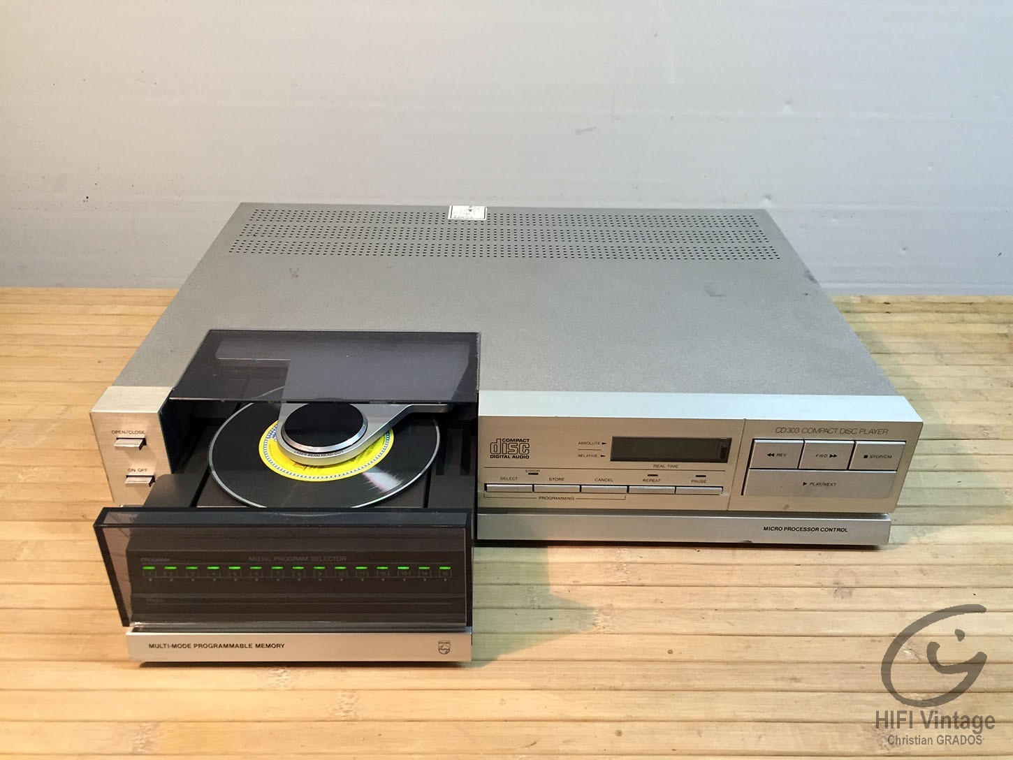 Philips CD-303