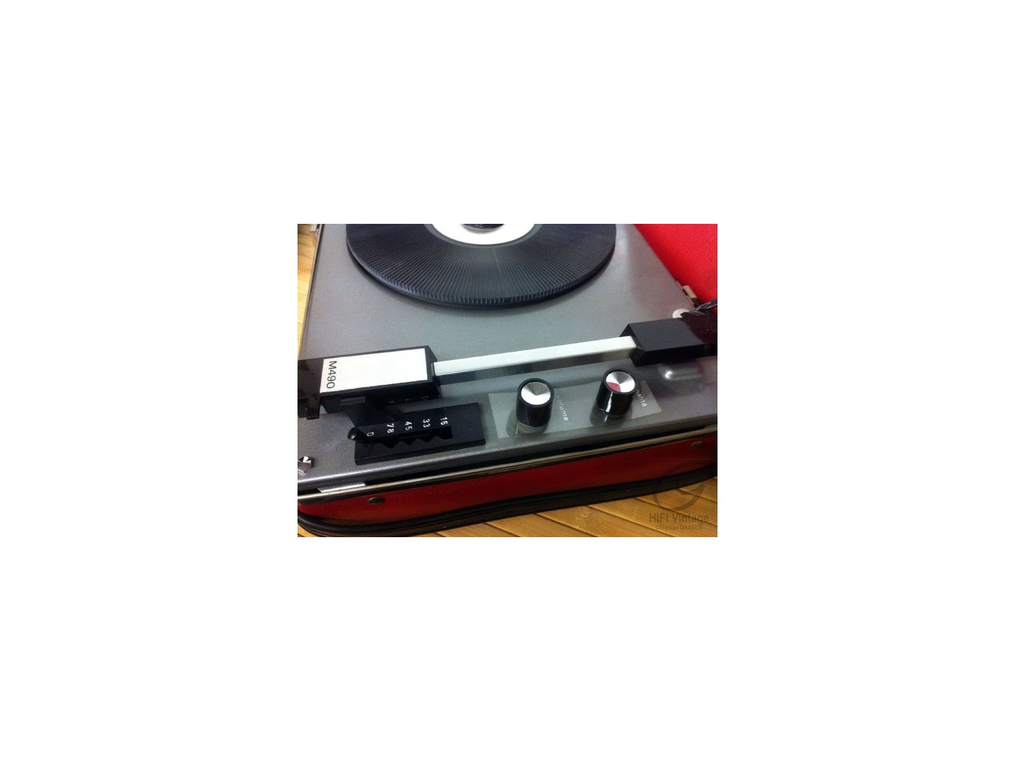 La voie de son maitre electrophone rouge Hifi vintage réparateur